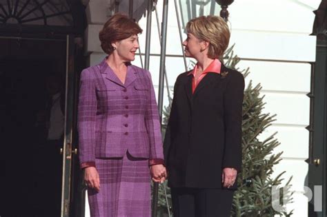 Photo First Lady Hillary Clinton And Incoming First Lady Laura Bush
