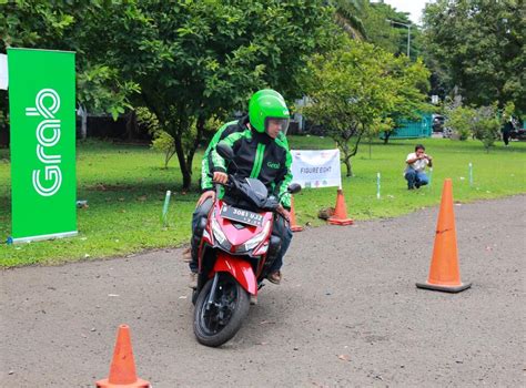 Panduan Menjadi Driver Ojek Online Dan Berpenghasilan Stabil