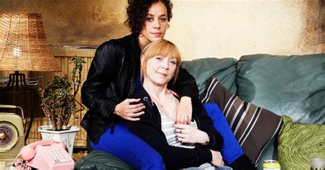 Alicya Eyo Chats About Her Role In Emmerdale Mirror Online