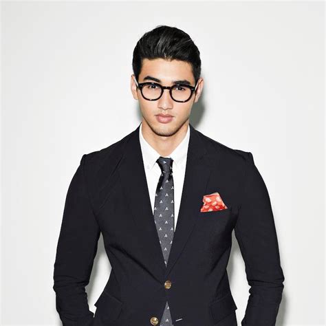 Hot Pinoy Mike Concepcion