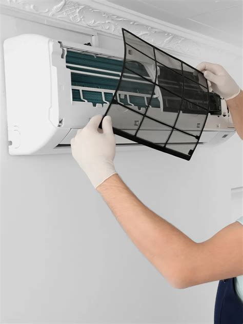 კონდიციონერის ხელოსანი მონტაჟი შეკეთება სრული სერვისი