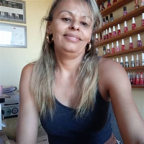 Studio Nena Studio Nena Nail Threads Say More