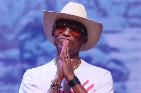 Pharrell Says Hes Unbothered By Drakes Disses After The Ovo Rapper