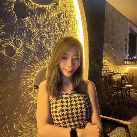 Cancy Wei Cancywei • Threads Say More Cancy Wei Cancywei • Threads Say More