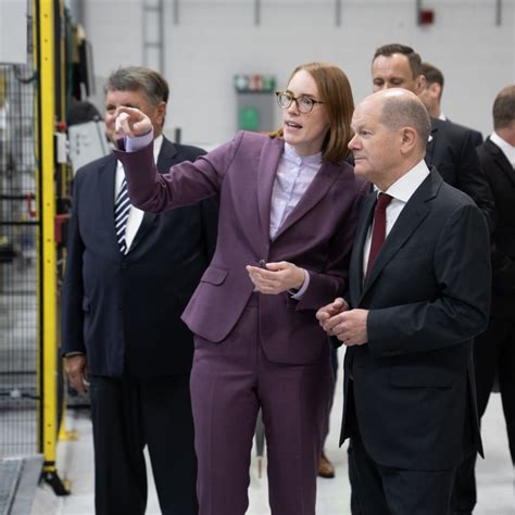 Innovatingtogether Freudenbergperformancematerials Gdl