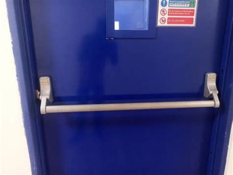 Stainless Steel Panic Exit Push Bar Door Lock Satin At 3990 Piece In Thane