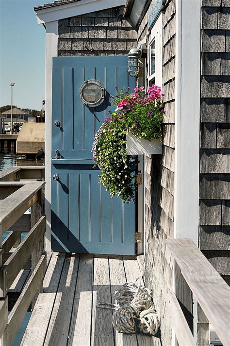 20 ایده جذاب برای دکوراسیون بالکن های کوچک ایرانی که باید ببینید