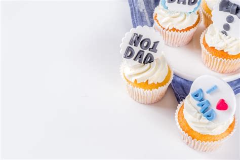 Feliz Día Del Padre Con Cupcakes Foto Premium