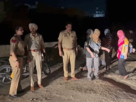 Faridkot Spa Center Prostitution Racket Busted Girls Rescued फरीदकोट