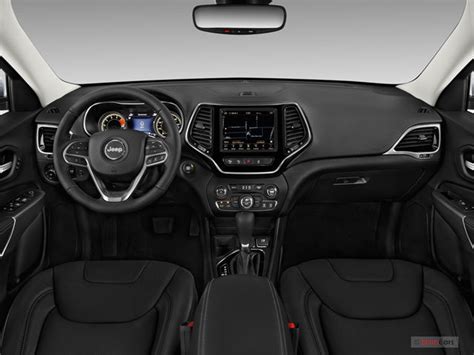Jeep Cherokee Trailhawk Interior