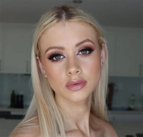Karen Anne Makeup