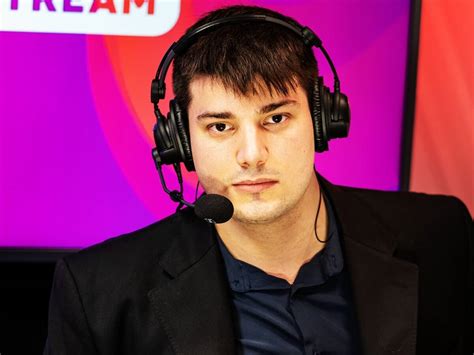 Crafer Relator De Esports “busco Transmitir La Emoción Y Fomentar La Imaginación Del