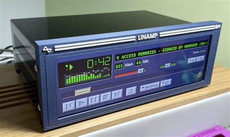 Thanh Niên Chơi Lớn Tự Chế Máy Phát Nhạc Bằng Raspberry Pi Với Giao