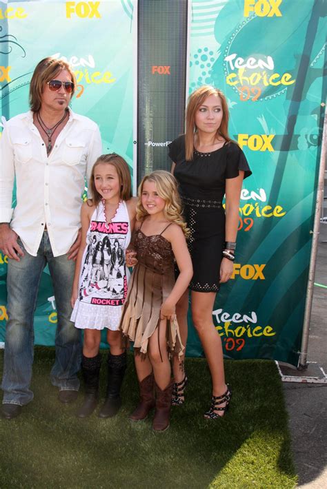 Billy Ray Cyrus Noah Cyrus Emily Grace And Brande Cyrus Arriving At