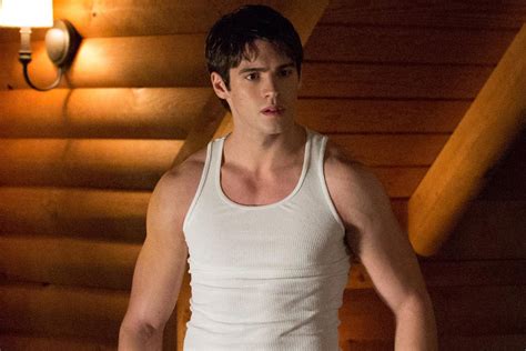 How Old Is Steven Mcqueen From Vampire Diaries Nyjvpo