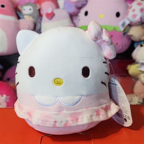 Squishmallows Toys Squishmallows Hello Kitty Easter Sanrio 65in