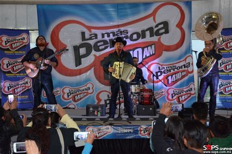 Todo Un éxito El Acústico De Voz De Mando En La Más Perrona