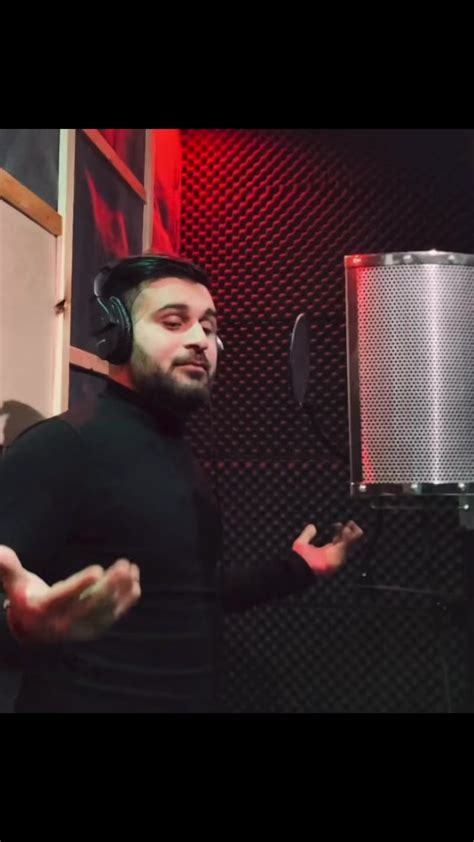 ვისაც ჯერ კიდევ არ გაქვთ ჩვენი საავტორო სიმღერა მოსმენილი მოუსმინეთ და დატკბით ️🤗 ლინკი