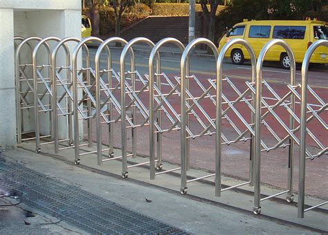 9zb 6 스텐 B형 대문자바라일반형 높이 1200~2000mm 선택가능 공장대문학교정문주차장입구 마노기술주 취급폼목 소개