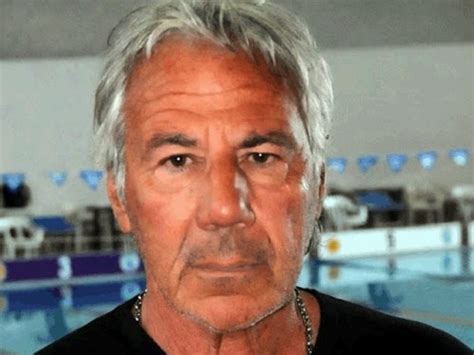 Nuoto Morto Massimo Borracci Già Campione Della Rari Nantes Florentia E Poi Grande Allenatore