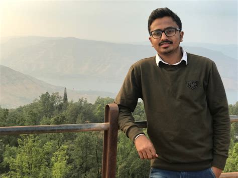 vinay usha prabhakar dhanawade medium