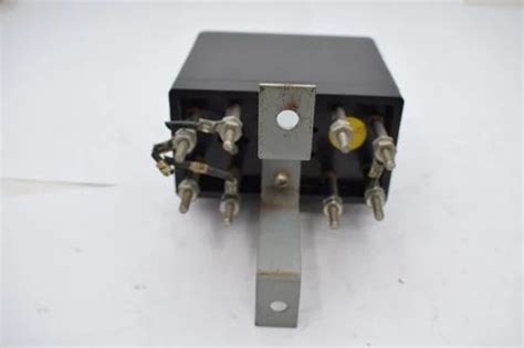 Genral Electric 12ngv15a21 Under Voltage Relay At Rs 999 Piece Undervoltage Relay In Bhavnagar