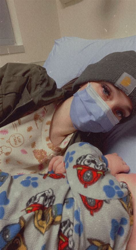 baby beezly 🍒🌈 on Twitter: "in the hospital with my little guy, all content, and dms will be on ...