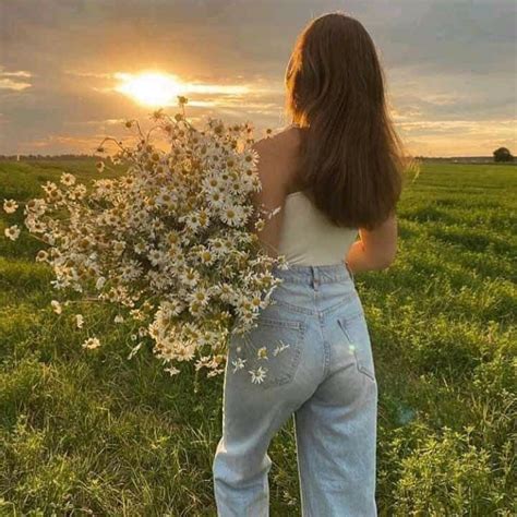 Pin On Poses Instagram Photo Inspiration Aesthetic Photo Aesthetic