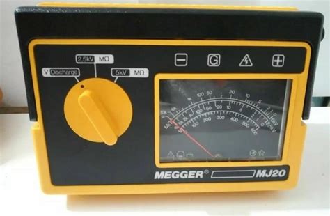 Megger Mj 20 Bm14 Analogue Insulation Testers Major 25kv5kv Nuovo Con