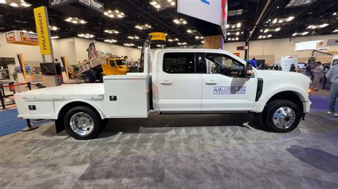 What Makes The 2027 Ford F 550 Platinum So Extreme