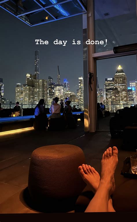 Ayelet Zurers Feet