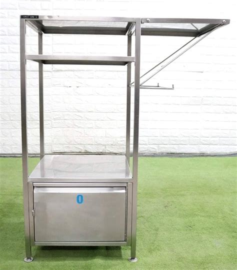 ขายแล้วจร้า ขายโต๊ะสแตนเลสอเนกประสงค์ทำจากสแตนเลสแท้เกรด304 อย่างหนา กางได้ พับได้ เป็นชั้นวาง