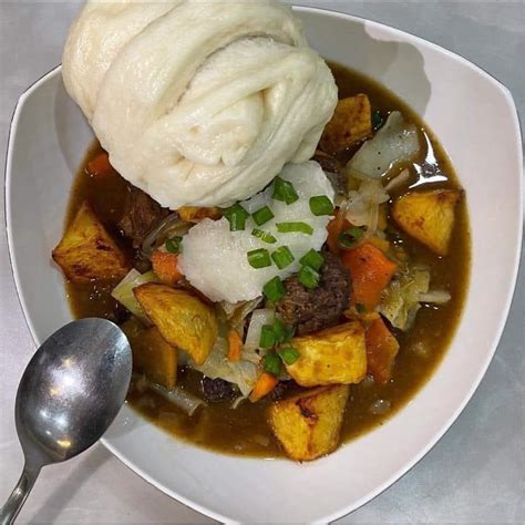 Монгол Хуйцаа хийх жор Орц Үхрийн татсан мах 300 гр Пүнтүүз 250 гр Сармис 1 хумс Сонгино