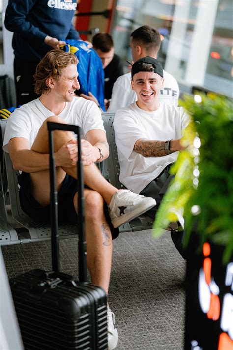 ФОТО Збірна України прибула до Канади для участі у товариському турнірі ᐉ Ua Футбол