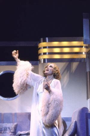 Look Back At Kevin Kline John Cullum And Madeline Kahn In On The