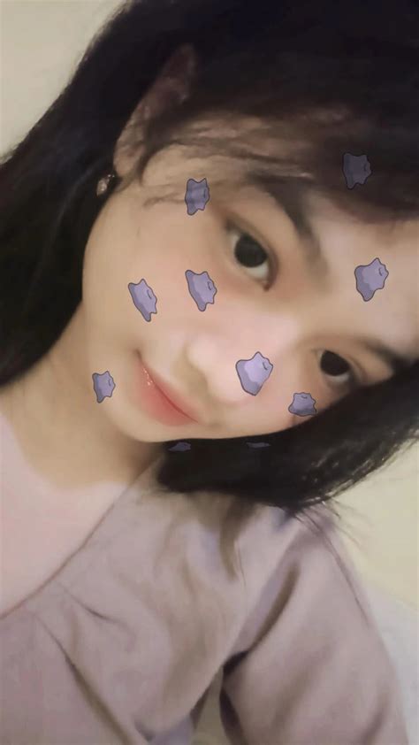 Pin Oleh Kaguratiktok Di Simpan Cepat Gadis Berambut Cokelat Orang Cantik Orang Kulit Putih