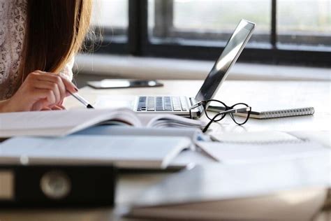 bootcamp de programación vs formación tradicional ¿cuál es la forma más