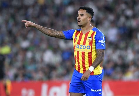 Kluivert ist der 4.! Wer in allen Top-5-Ligen gespielt hat