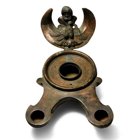 The Collectors Guide To Ancient Oil Lamps From Phoenician Saucers To
