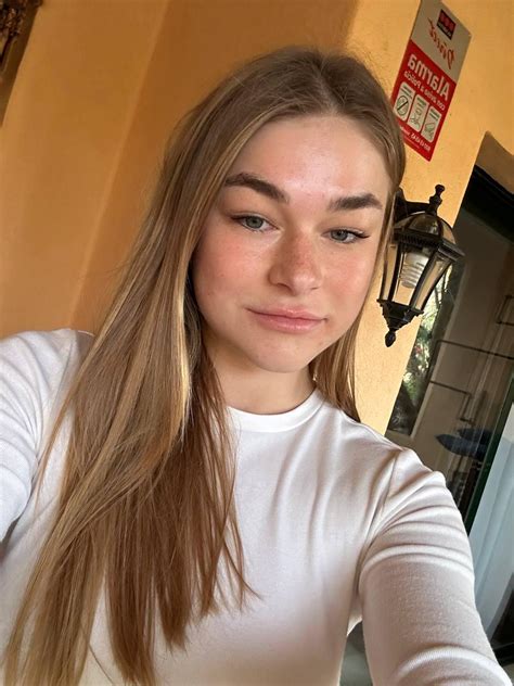 My 1st Post Here Whats On Your Mind R Inreallifegirls