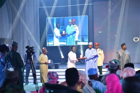 Abayomi Adebanjo On Linkedin Leader Ceo Nationalhonors 25 Comments