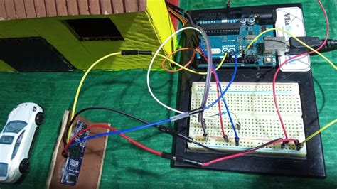 Puerta De Garaje Automática Con Arduino Utilizando Servomotor Y Sensor