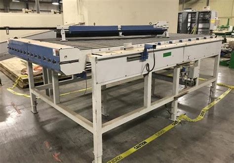 Used 5 12 Wide X 15 Long Accumulating Staging Slide Type Belt