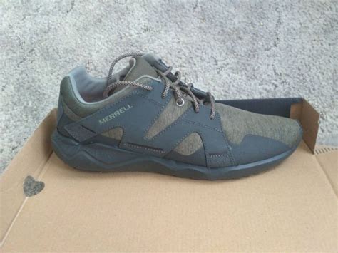 Продам летние кроссовки Merrell (не Спортмастер)