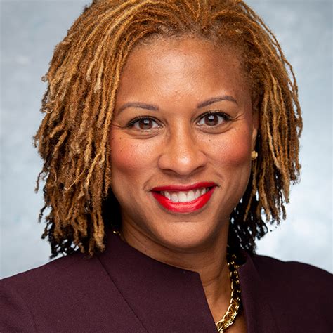 Gabrielle Cummings Crains Chicago Business