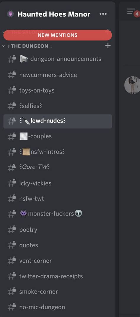 𝑀𝒾𝓈𝓉𝓇𝑒𝓈𝓈 𝐻𝑜𝓃𝑒𝓎 🌻 On Twitter Rt Mistressgraves 🚨 Come Join The Hauntedhoesnsfw Discord