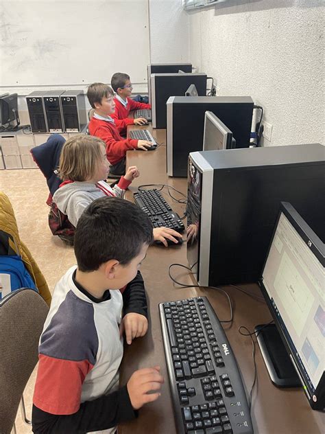 Taller De Informática En Primaria Colegio San Agustín Valladolid