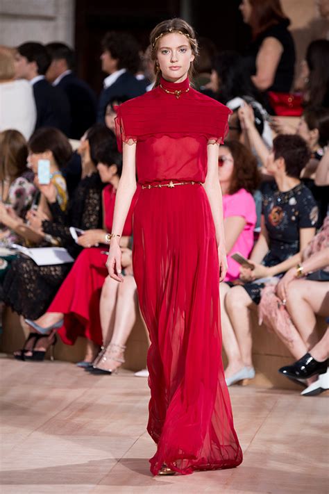 Valentino Haute Couture Fall 2015 Runway Thefashionspot