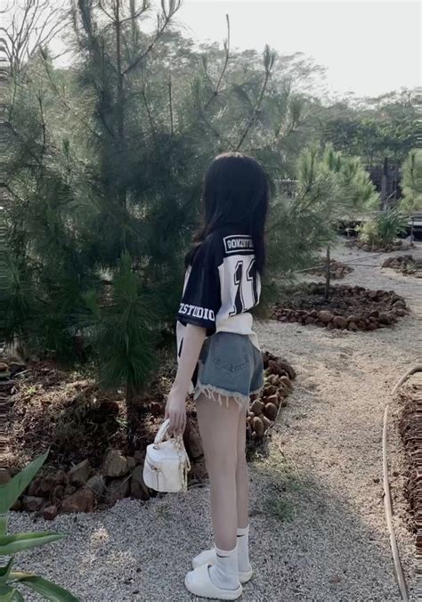 Pin By Bungsu Cewek Sagitarius On Uzzlang Girl In 2024 Casual Style