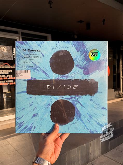 Ed Sheeran ÷ Divide Cdcosmos